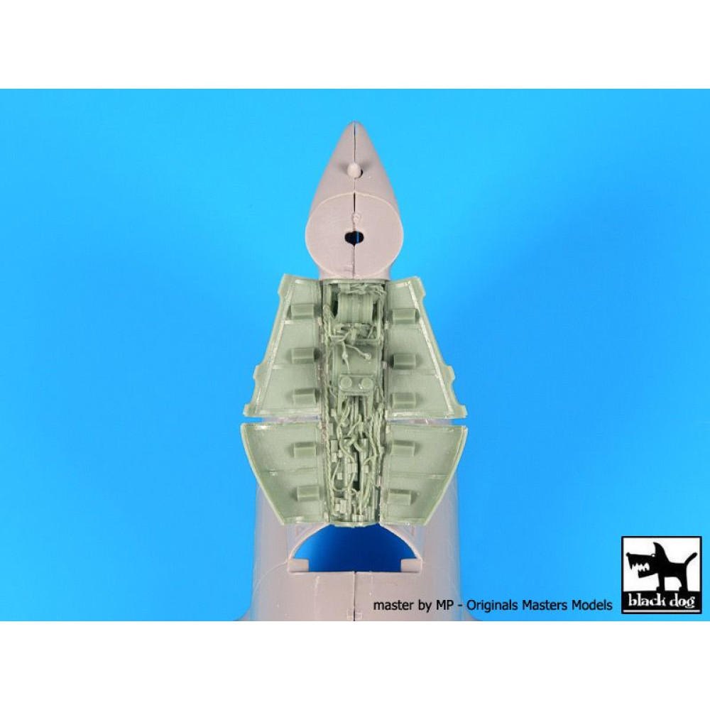 Black Dog A72068 1/72 Ch-46 D rear engine for Hooby Boss