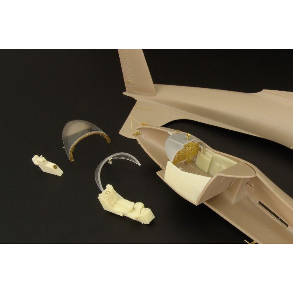 Brengun BRL48056 1/48 BAC 167 Strikemaster (FLY) PE and resin parts for ...