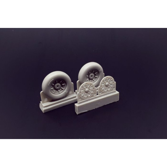 Brengun BRL48115 1/48 F4U Corsair Ribbed Thread Wheels set resin Model ...