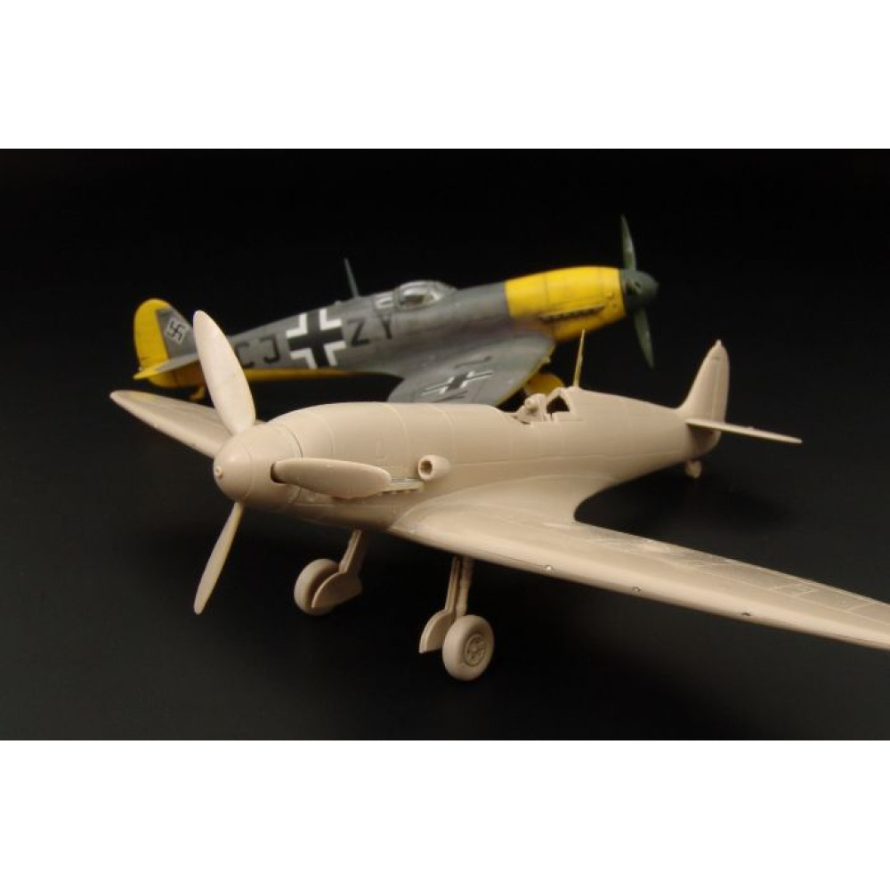 Brengun BRP72010 1/72 Spitfire Vb MesserSpit plastic construction kit ...