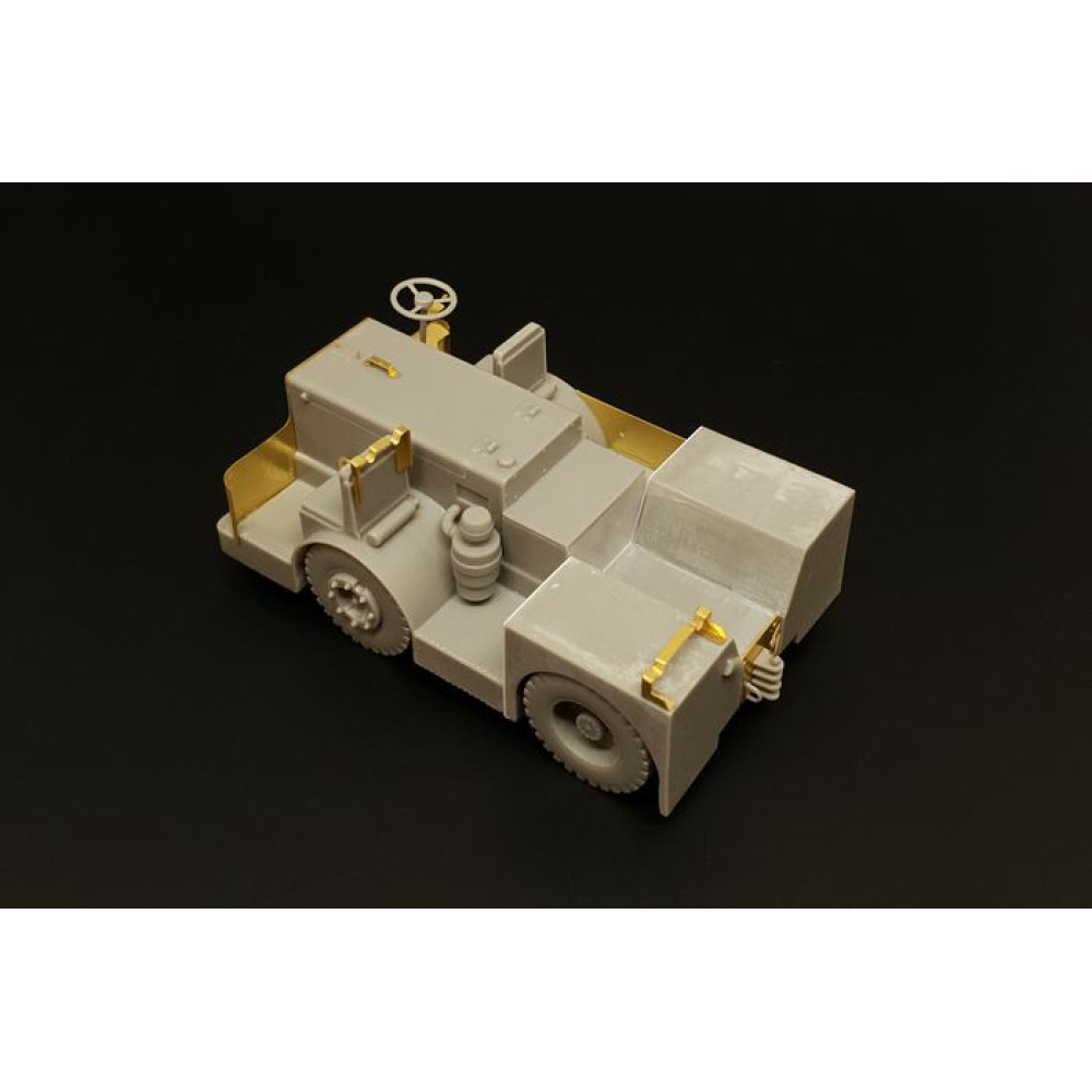 Brengun BRS48013 1/48 UK Tugmaster tractor resin kit of UK deck tractor ...