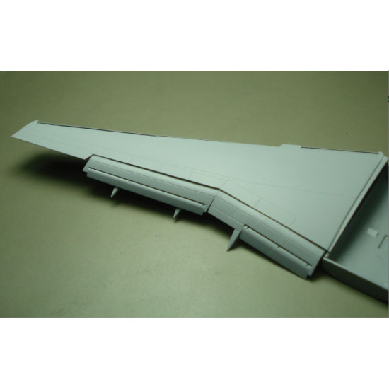 Laci 144040 1/144 Boeing 757-200 Landing Flaps for Zvezda kit