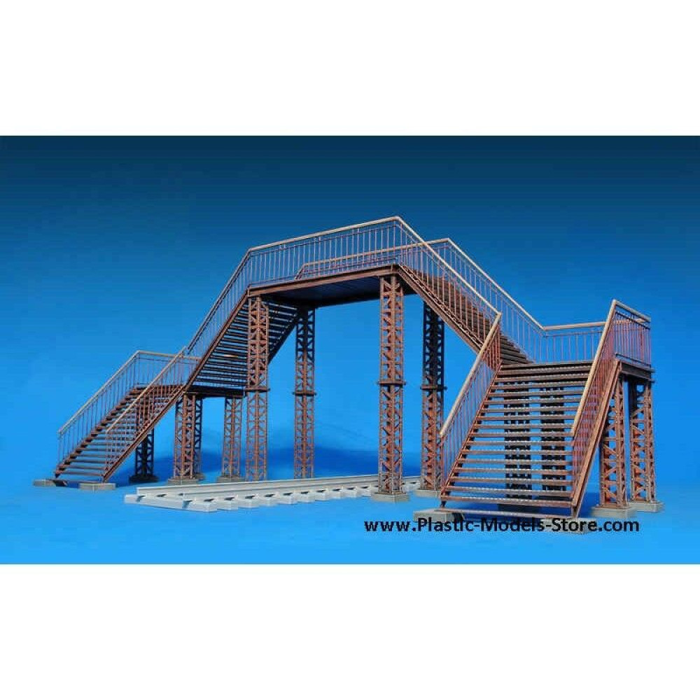 Miniart 35522 - 1/35 Pedestrian Bridge for Diorama Plastic Model Figure ...