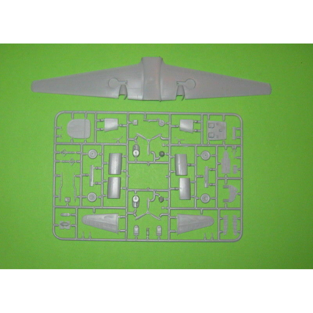 Amodel 72294 - 1/72 'Dove' British Civilian Aircraft (PE parts) scale ...