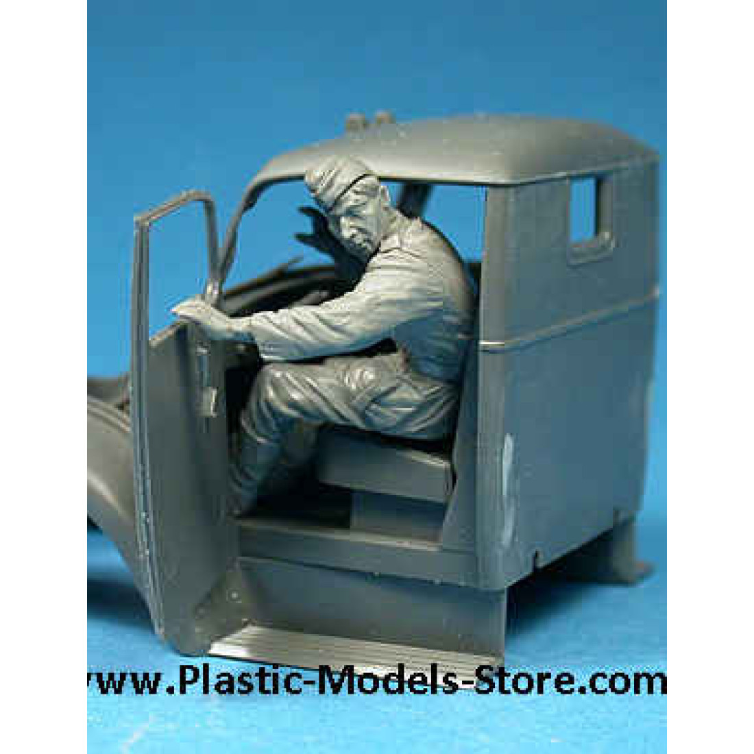 WORLD WAR II DRIVERS 6 FIGURES WWII PLASTIC MODEL KIT SCALE 1/35 ...