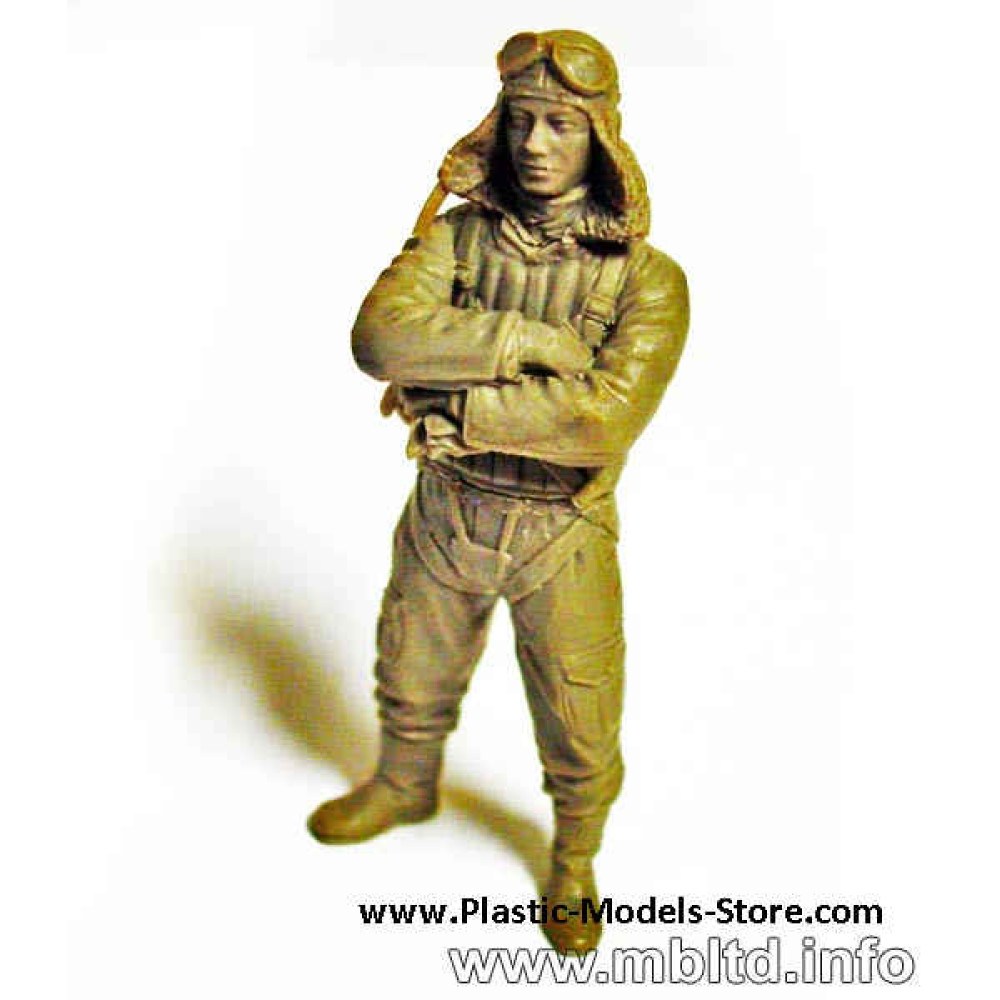 Famous pilots of WWII. kit 1 1/32 Master Box 3201 Model Kit Figures ...