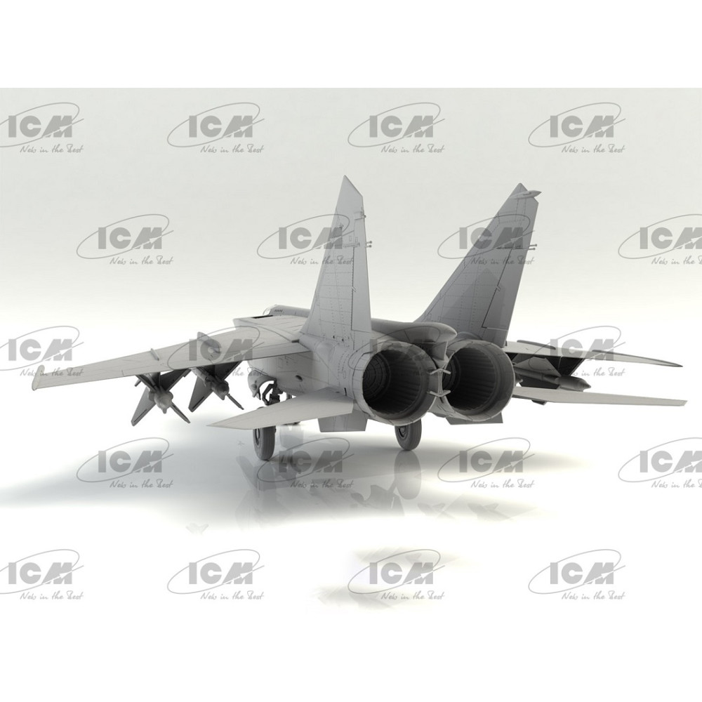 ICM 72177 - 1/72 - MiG-25 PD Soviet fighter-interceptor scale plastic ...