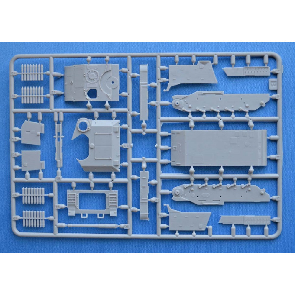 ACE 72453 - 1/72 - AMX MK 61 105mm Self Propelled Howitzer scale model ...