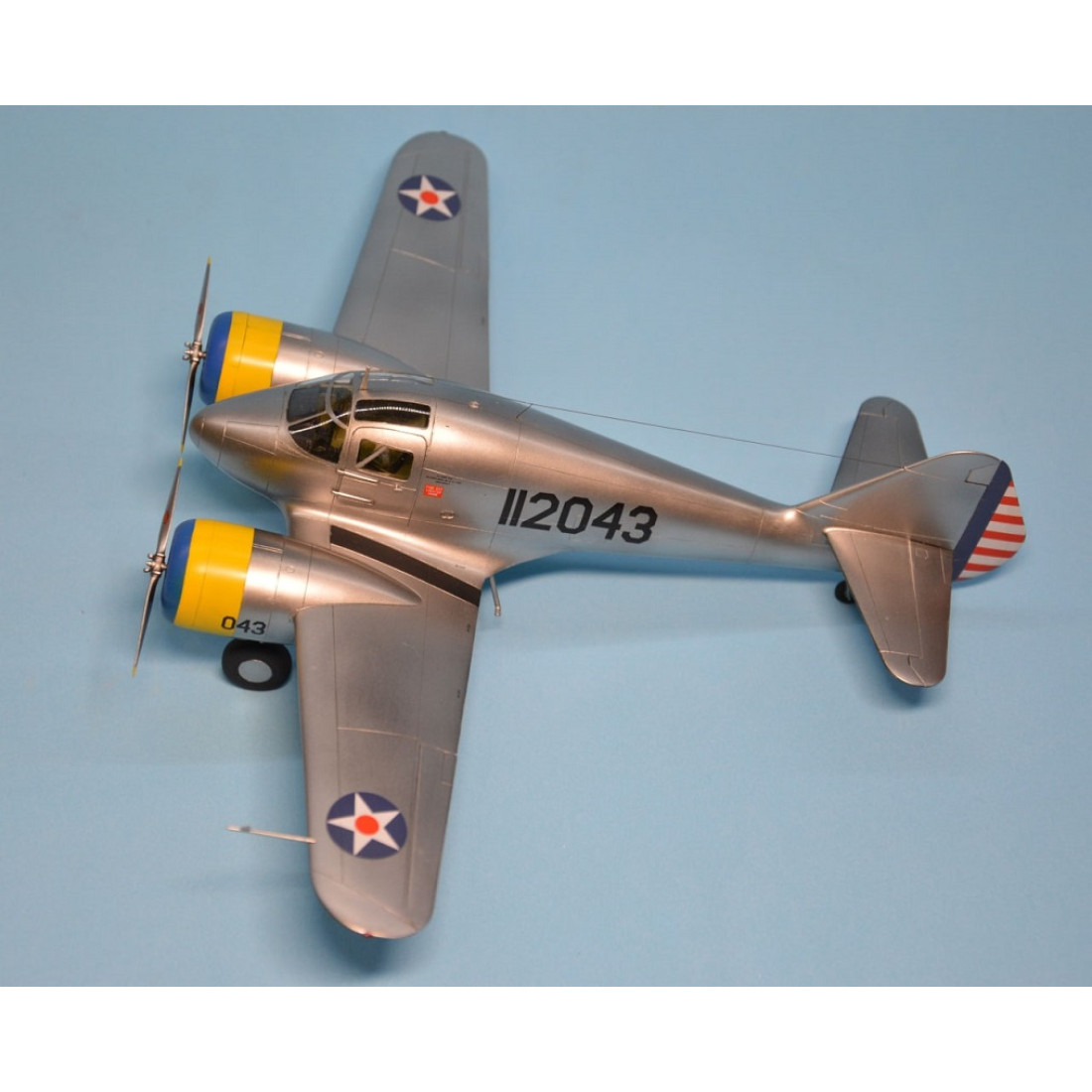 Dora Wings 48043 - 1/48 Curtiss-Wright AT-9 Jeep, scale plastic model ...