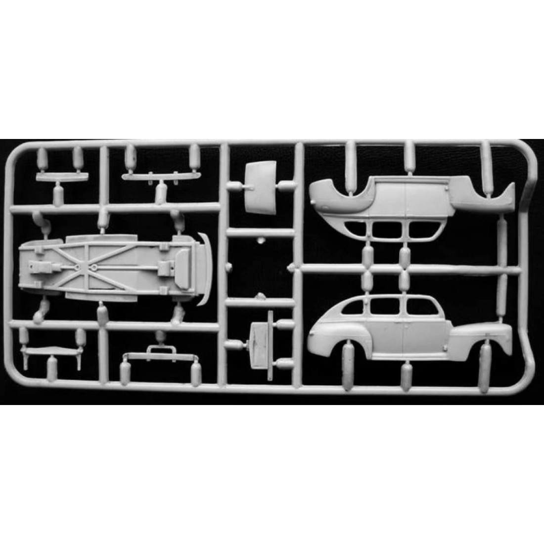 US Army Staff Car model 1942 1/72 ACE 72298 Model Kit Vehicles Model ...