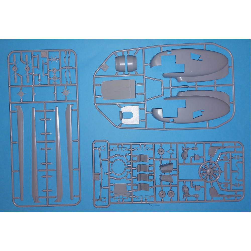 AMP 48-021 - 1/48 Bendix Model J, scale plastic model kit Model Kit ...