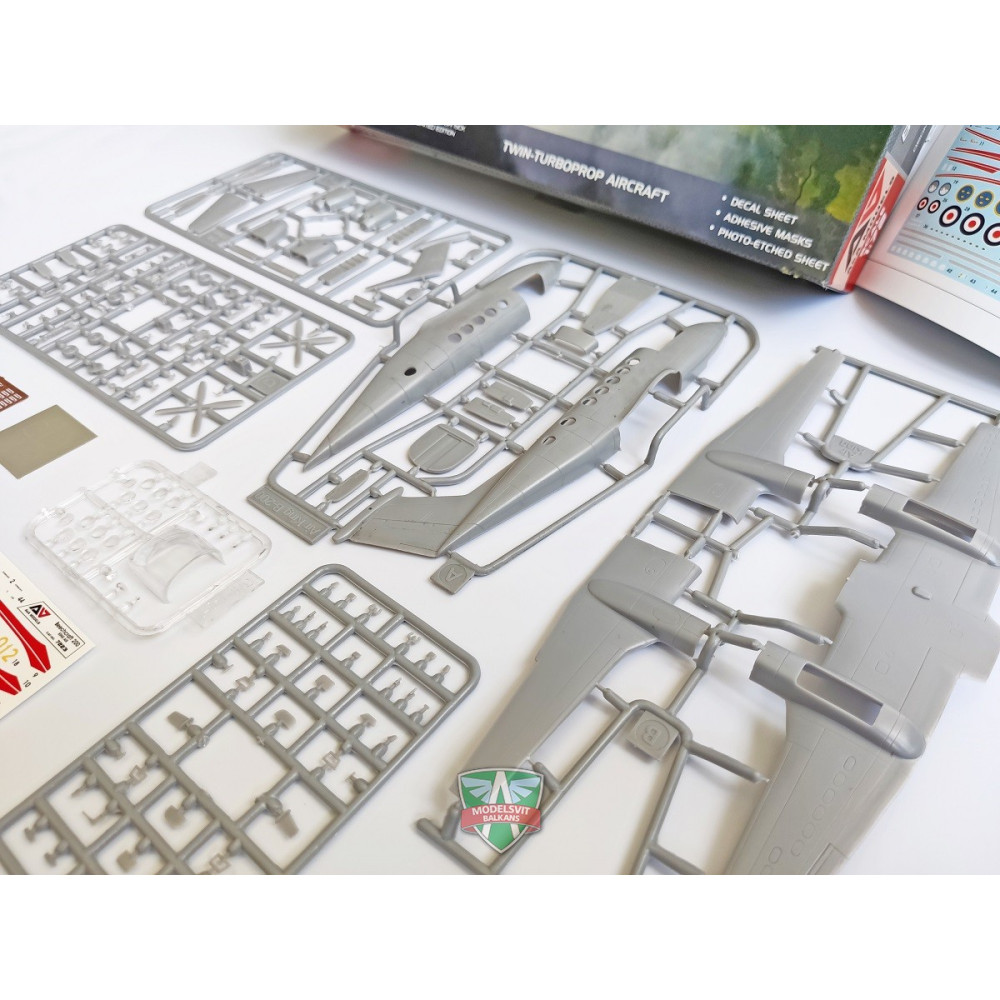 AAModels 7224 - 1/72 Beechcraft 200 "Super King Air" Model Kit Aircraft ...