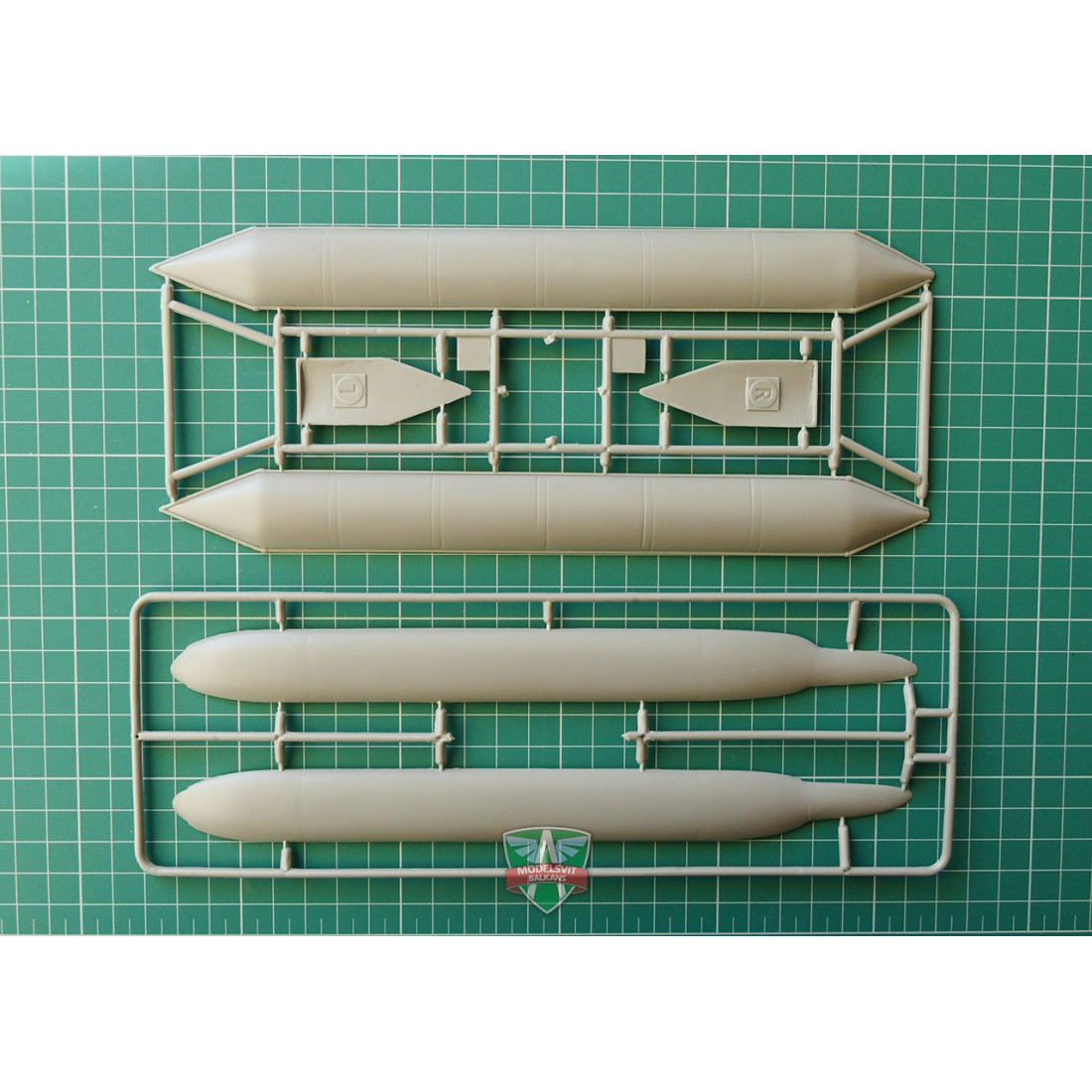 ModelSvit 72041 - 1/72 VVA-14 with inflatable pontoons, scale model kit ...