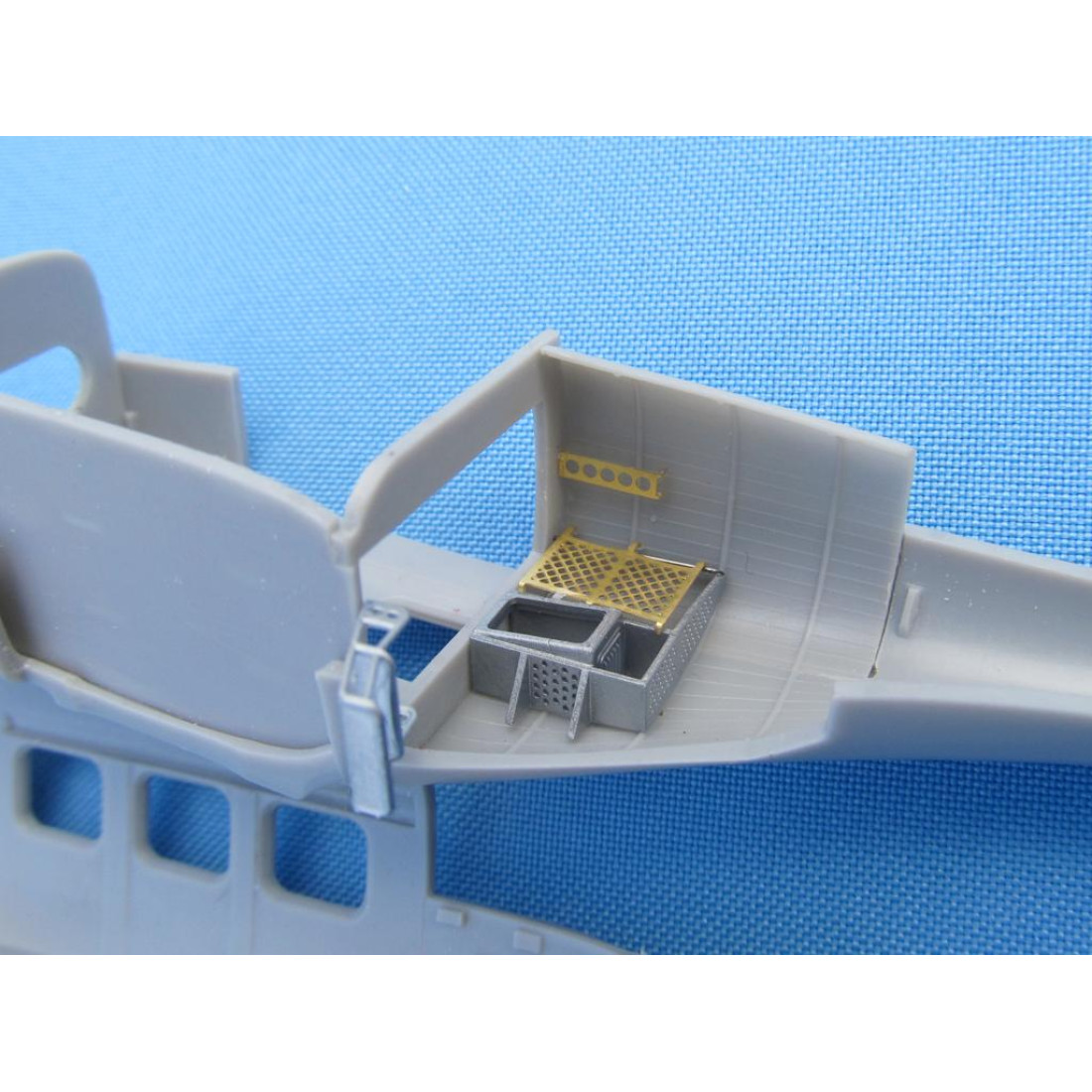 Metallic Details MDR7260 - 1/72 - Antonov An-14 Pchelka. Interior/Exterior