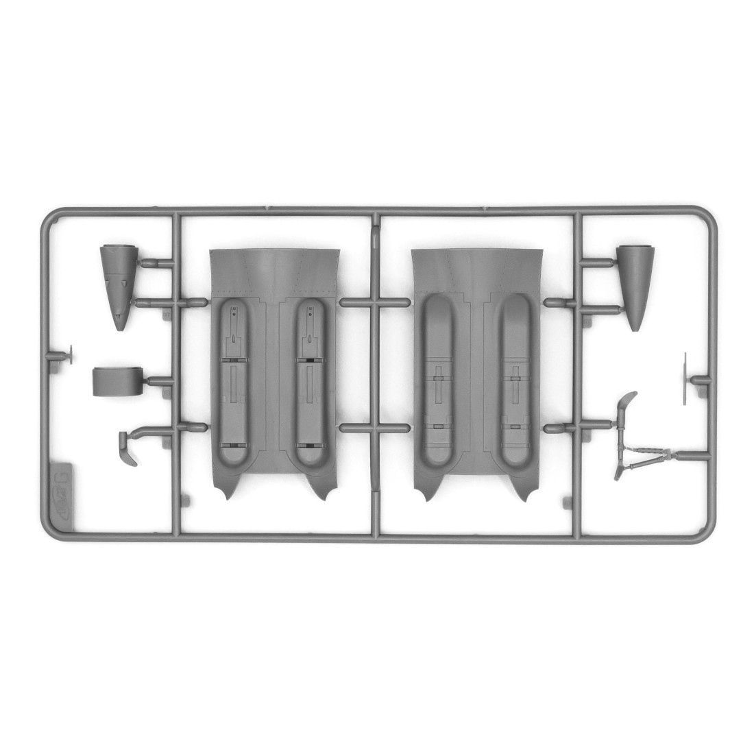 ICM 48267 - 1/48 - He 111H-8 Paravane WWII German Aircraft Model Kit ...
