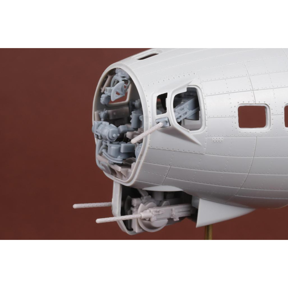 SBS 48083 1/48 B-17G Bombardier position and Chin turret upgrade for HK ...