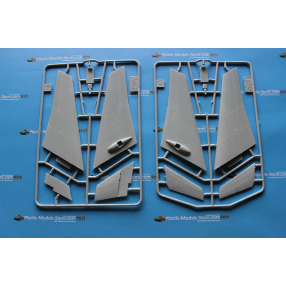 IL-40 "Brawny" Soviet jet-engined armored aircraft, 2nd ptototype 1/72 ...