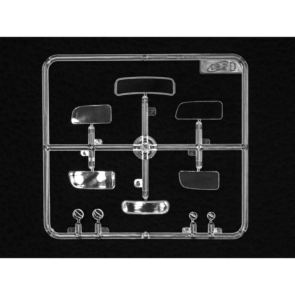 Icm 35114 1/35 Krankenpanzerwagen Sd.kfz.251 8 Ausf.a Wwii German ...