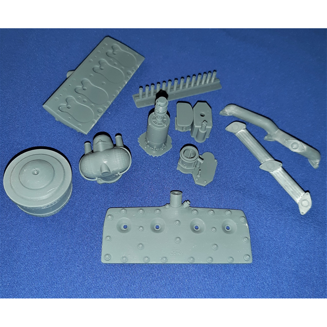 Dnepro Model 0601 1/6 Ford V8 90 95 100 HP Flathead disassembled engine Gasket 24 stud