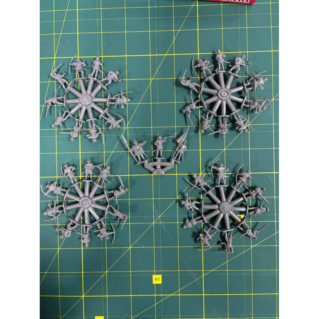 Red Box 72155 1/72 Tudor Light Infantry Mid 16th Century Figures Model ...