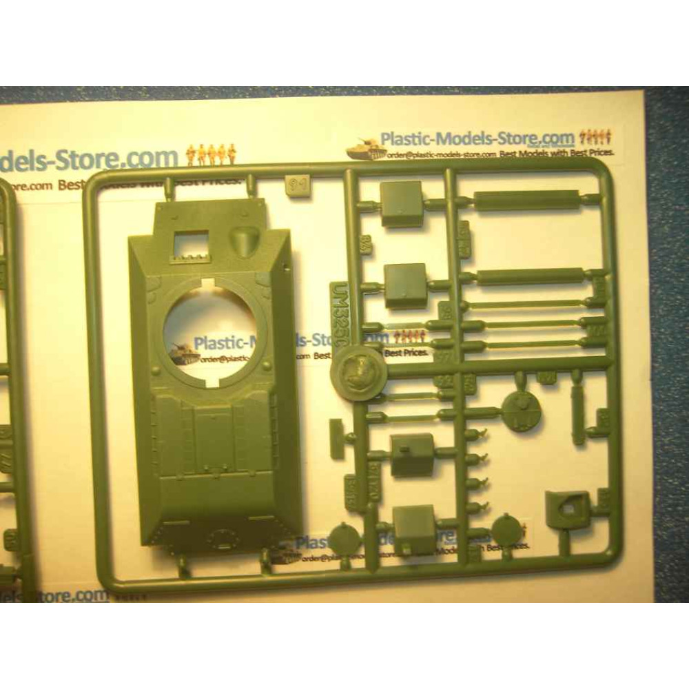 T34/76 M.1942 w/Formed Turret Red Army WWII 1/72 UM 330 Model Kit Armor ...