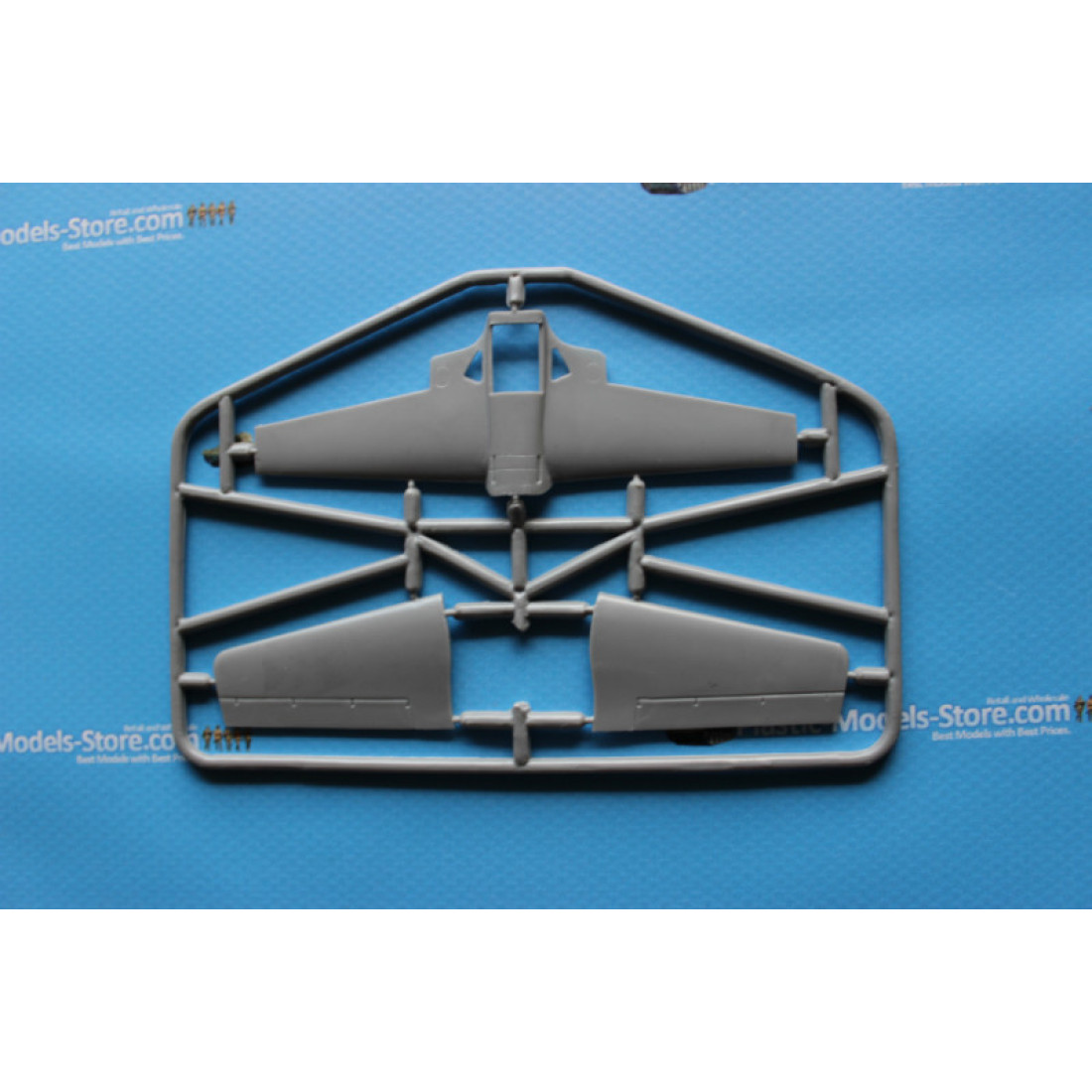 Sukhoi Su-26 Soviet aerobatic aircraft 1/72 Amodel 72266 Model Kit ...