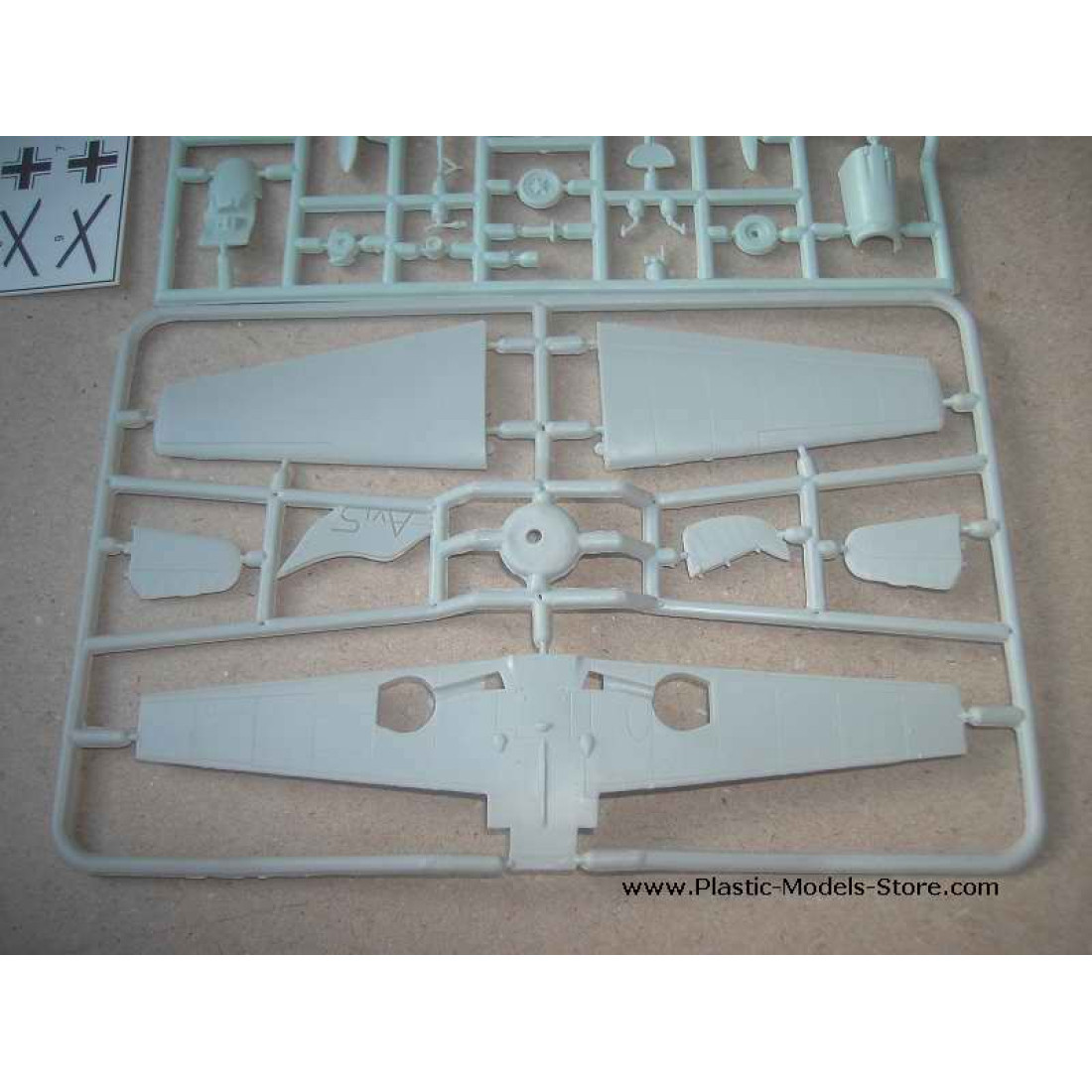 Messerschmitt Bf 109 B1 german fighter WWII 1/72 Avis 72009 Model Kit Aircraft Model Kits, Air ...