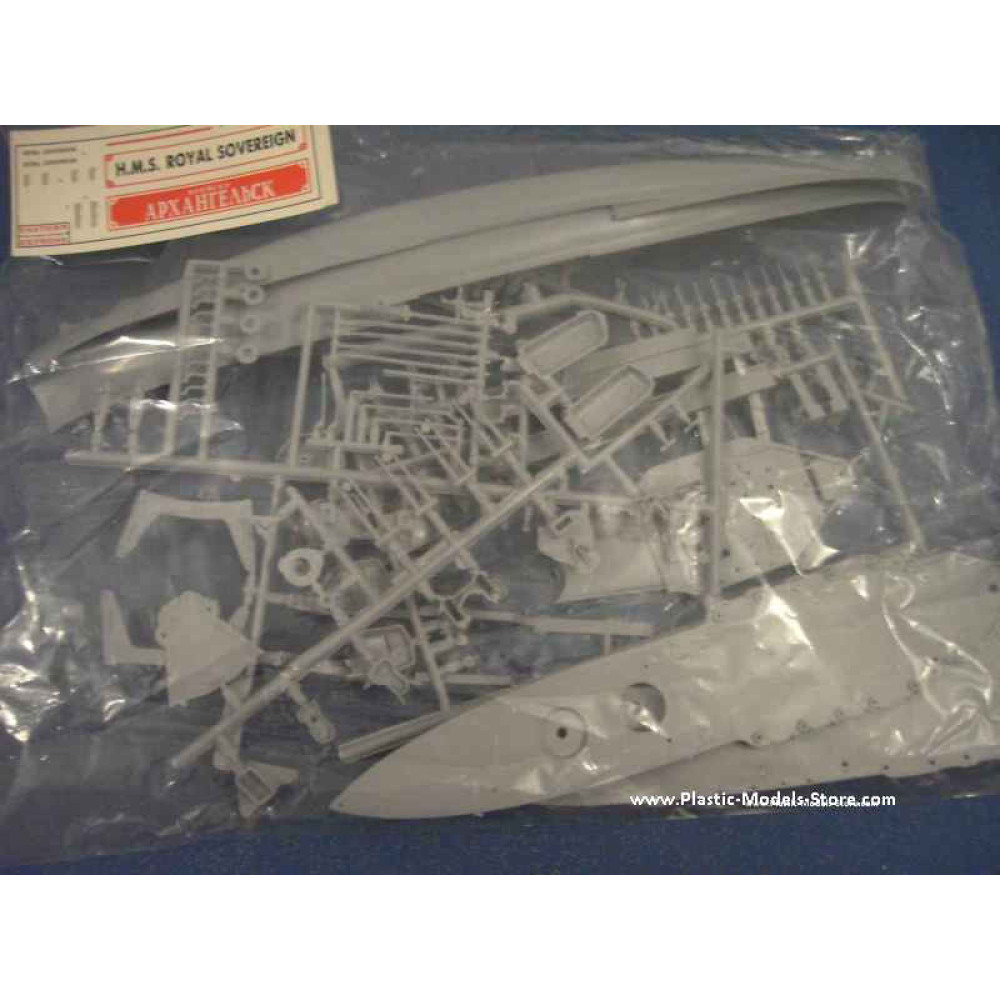 Battleship HMS ROYAL SOVEREIGN 1915 Arkhangelsk 1/500 Eastern Express ...