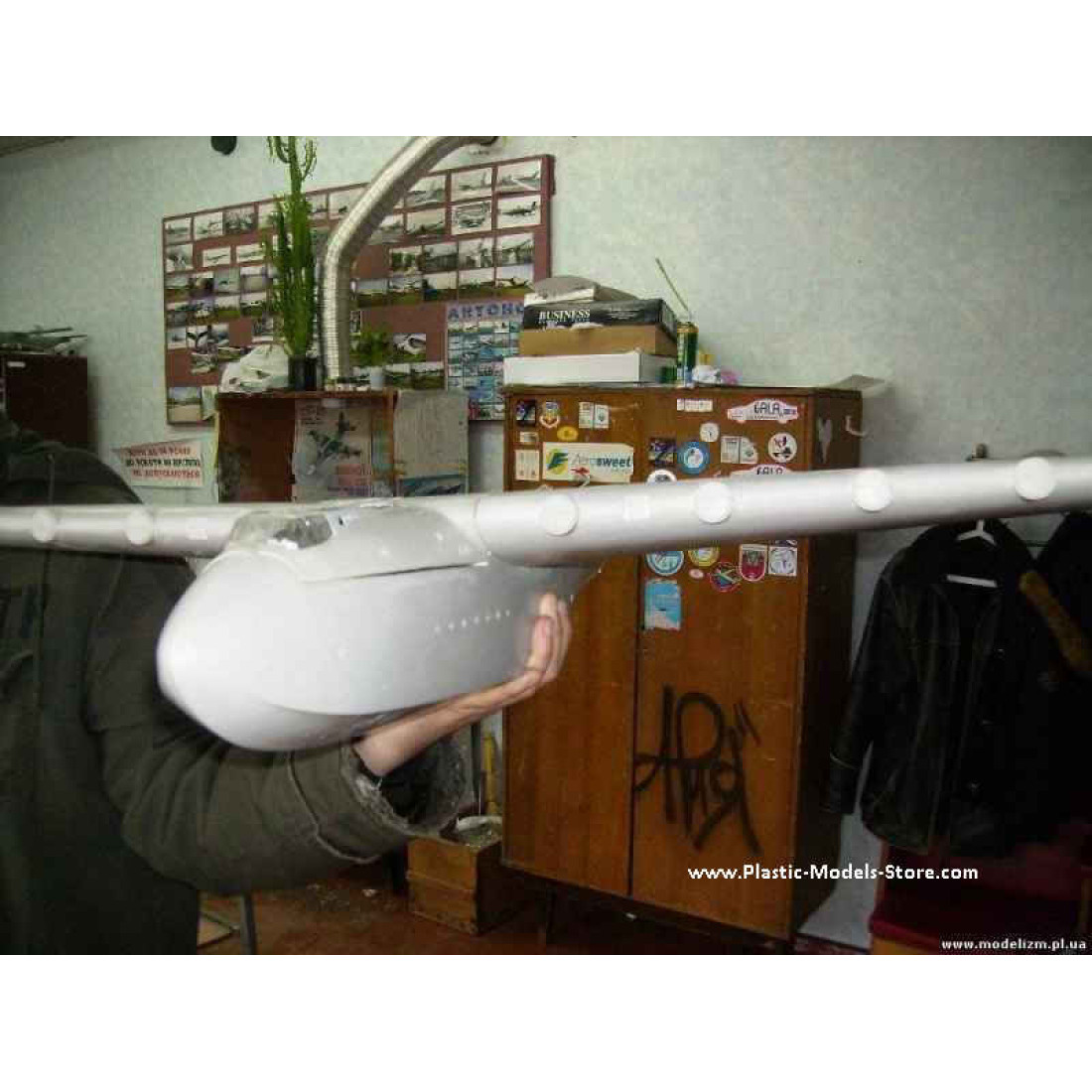 FREE SHIPPING! H-4 Hughes Hercules Spruce Goose 1/72 Amodel 72029 Model ...