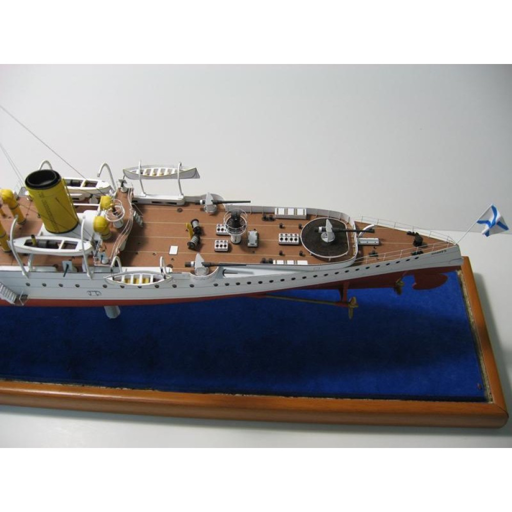PAPER MODEL KIT PROTECTED CRUISERS OF THE 2ND RANK "NOVIK" 1/200 OREL ...