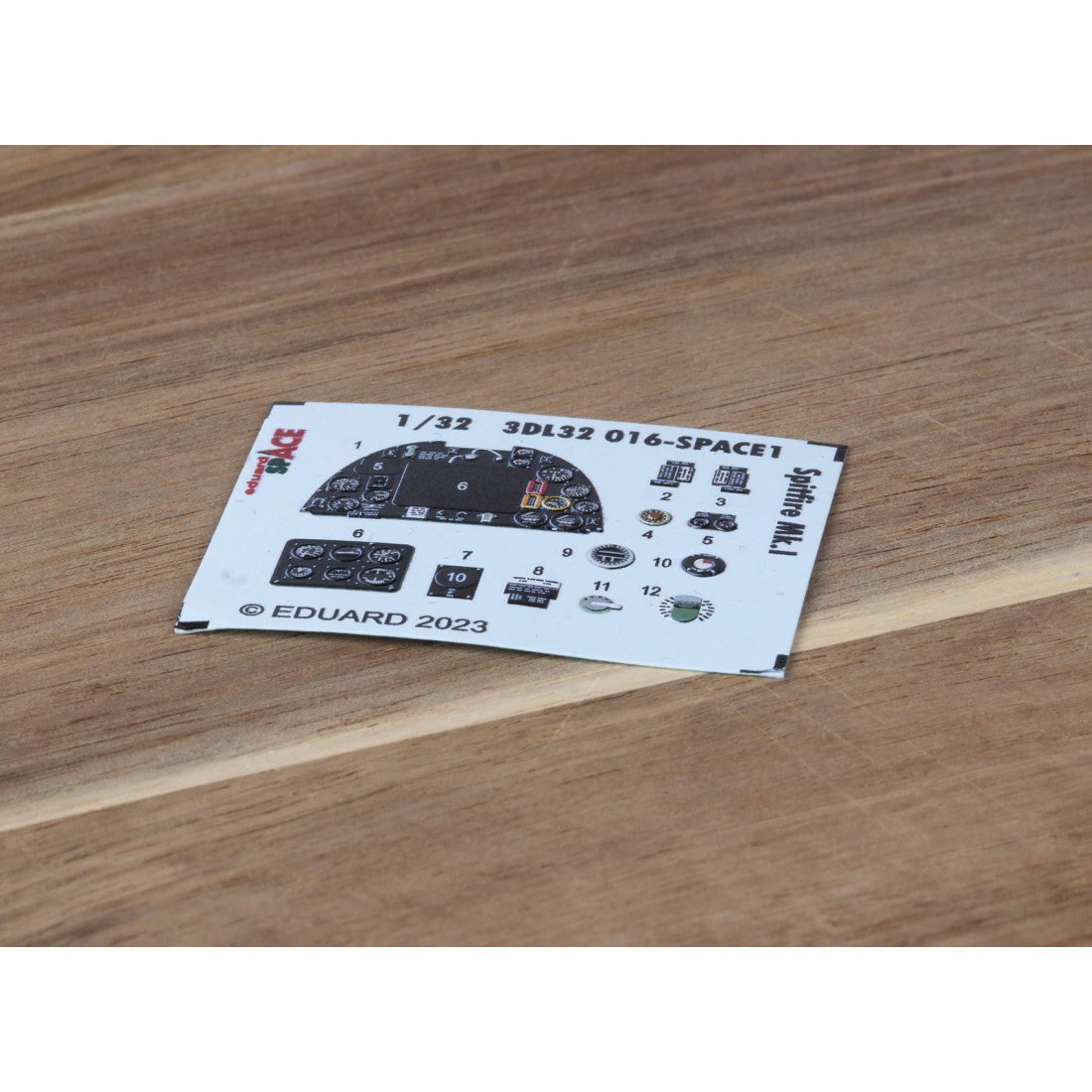 Eduard 3DL32016 1/32 Spitfire Mk.I SPACE 3D Decal for Aircraft Space ...